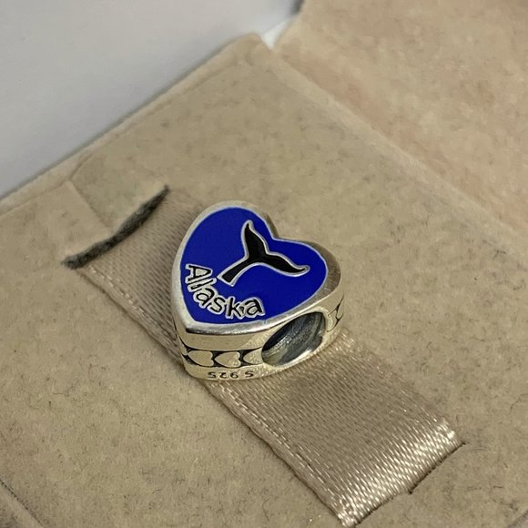 Pandora | Jewelry | Pandora Alaska Exclusive Totem Pole Heart Bead ...